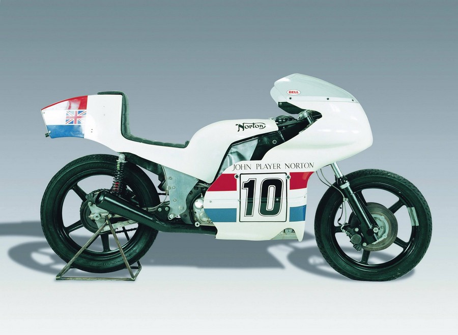 Photo Gallery: 20 Isle of Man TT Classic race bikes - Motorsport Retro