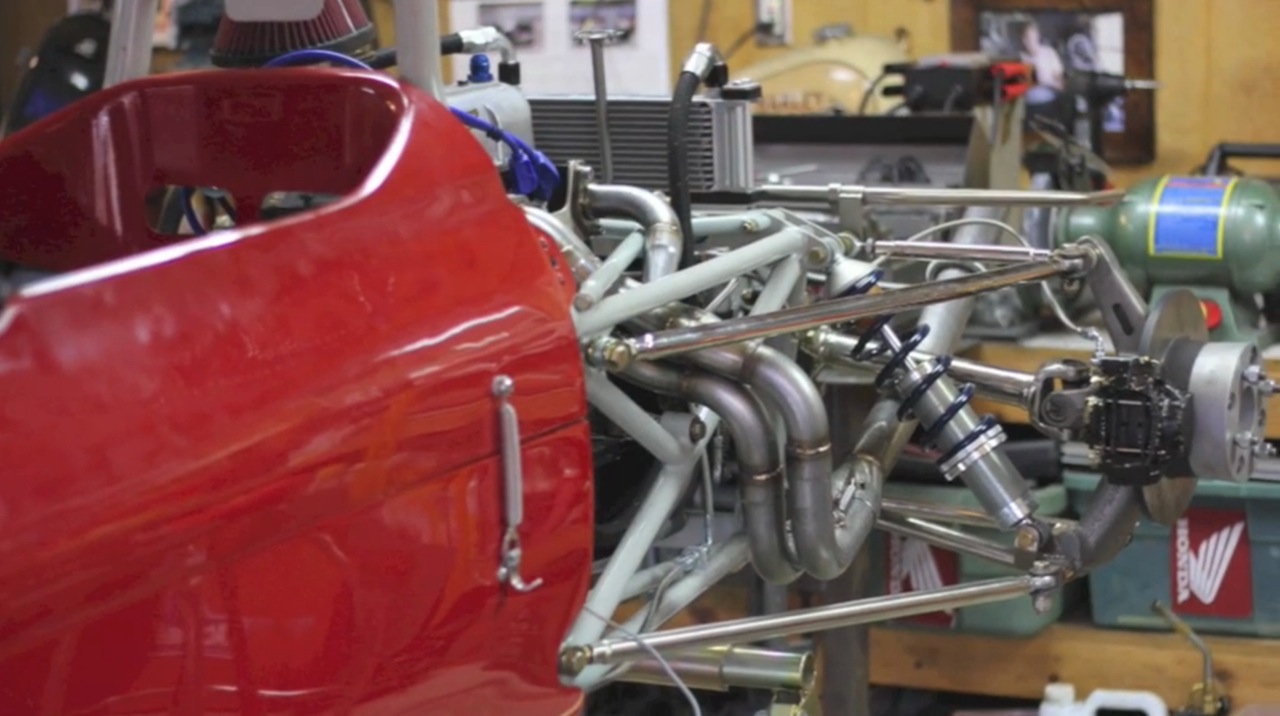 Video: Formula Ford time-lapse rebuild - Motorsport Retro