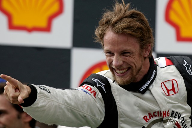 Magic Moment - Jenson Button's first win (Hungary 2006) - Motorsport Retro