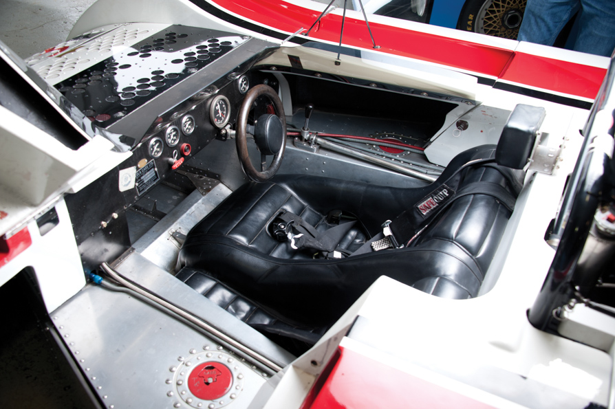 RM Auctions: 1971 Lola T260 Can-Am Spyder - Motorsport Retro