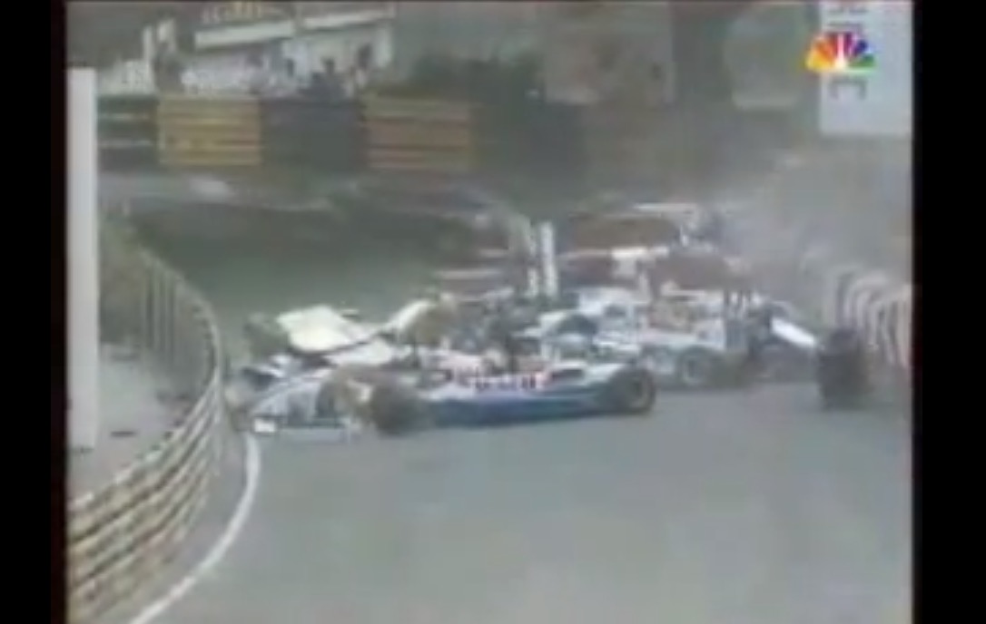 Formula 3 chaos - Macau 1995 - Video - Motorsport Retro