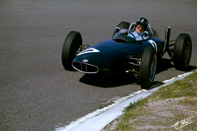 Graham Hill - Racing Legend (Full Episode) - Motorsport Retro